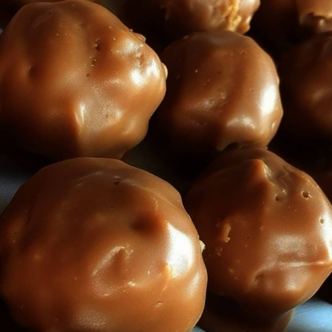 BUTTERFINGER BALLS: Your New 5-Ingredient, No-Bake Obsession! – MOMS ...